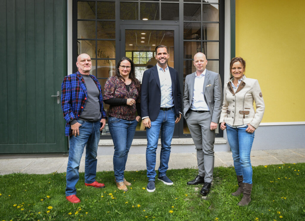 Tierwohl-Revolution bei XXXLutz: Neues Fleischkonzept begeistert ...